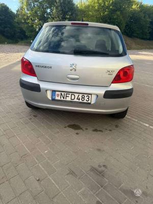 Grey Peugeot 307 2004 in Vilnius, with an engine capacity of 2.00 L and mileage of 299 thousand km for 1100 €, photo 5 on AUTOMOTO.COM.LV