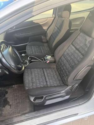 Grey Peugeot 307 2004 in Vilnius, with an engine capacity of 2.00 L and mileage of 299 thousand km for 1100 €, photo 8 on AUTOMOTO.COM.LV
