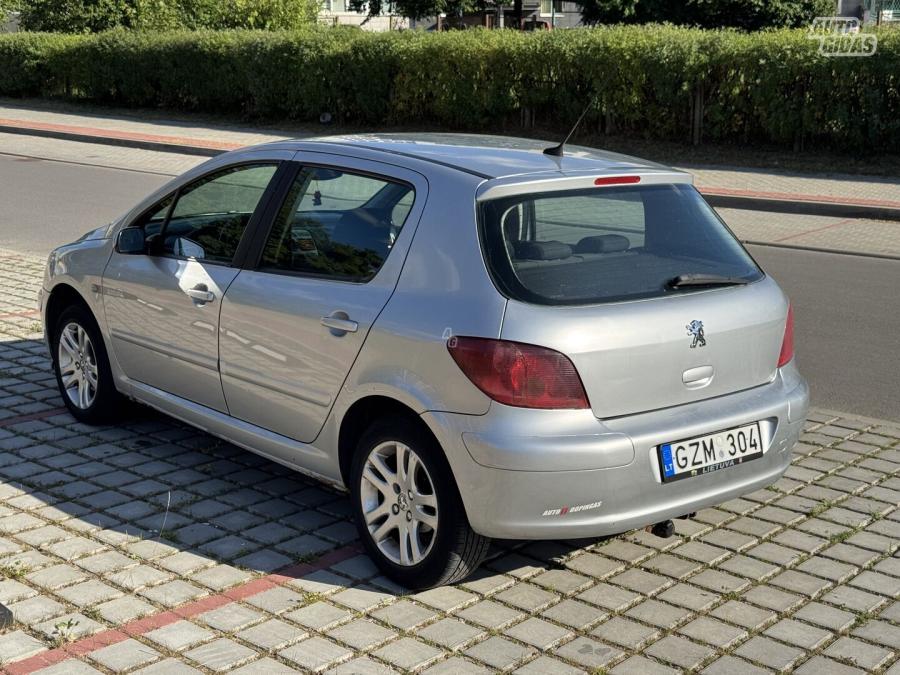 Grey Peugeot 307 2004 in Ukmerge, with an engine capacity of 1.60 L and mileage of 365 thousand km for 650 €, photo 4 on AUTOMOTO.COM.LV