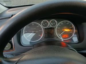 Grey Peugeot 307 2004 in Akmene, with an engine capacity of 2.00 L and mileage of 260 thousand km for 850 €, photo 6 on AUTOMOTO.COM.LV