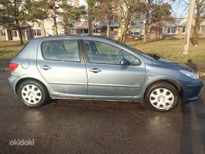 Pelēks Peugeot 307 2005 Tallina, ar dzinēja tilpumu 16.00 L un nobraukumu 400 tūkst. km par 1300 €, foto 3 vietnē AUTOMOTO.COM.LV