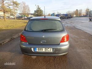 Pelēks Peugeot 307 2005 Tallina, ar dzinēja tilpumu 16.00 L un nobraukumu 400 tūkst. km par 1300 €, foto 4 vietnē AUTOMOTO.COM.LV