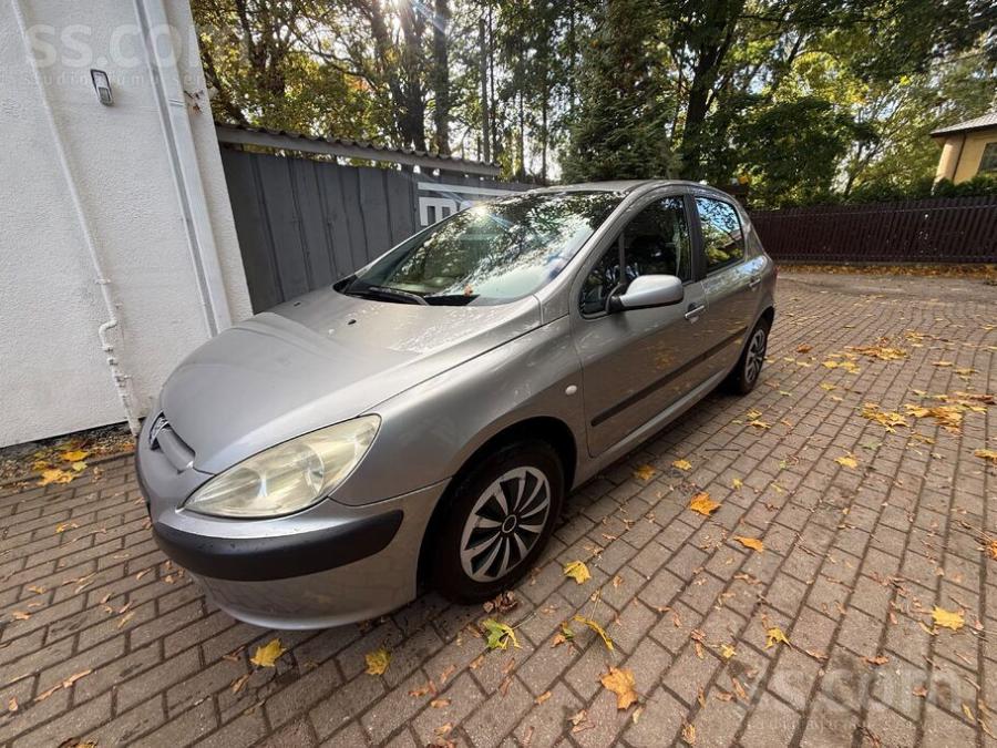 Pelēks Peugeot 307 2005 Rīga, ar dzinēja tilpumu 1.40 L un nobraukumu 240 tūkst. km par 1300 €, foto 3 vietnē AUTOMOTO.COM.LV