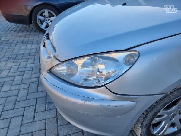 Пежо 307 2005 в Каунас на AUTOMOTO.COM.LV Серый Пежо 307 2005 в Каунас, объемом двигателя 1.60 л и пробегом 298 тыс. км за 899 €, фото 7 на AUTOMOTO.COM.LV