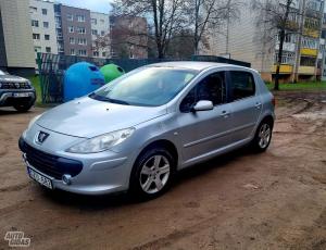 Pelēks Peugeot 307 2006 Raseiniai, ar dzinēja tilpumu 1.60 L un nobraukumu 358 tūkst. km par 870 €, foto  vietnē AUTOMOTO.COM.LV
