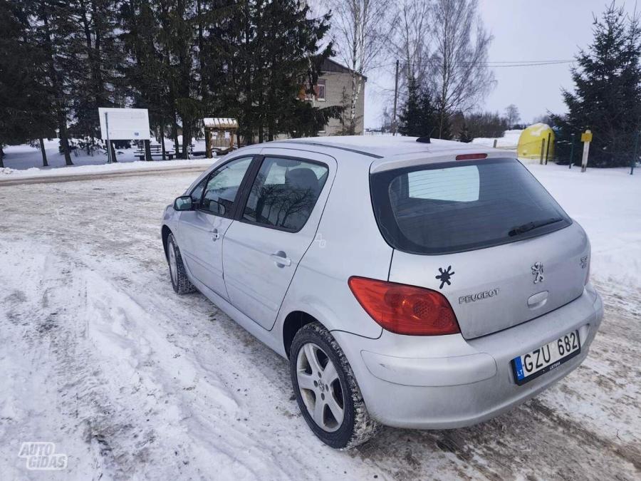 Pelēks Peugeot 307 2006 Raseiniai, ar dzinēja tilpumu 1.60 L un nobraukumu 1 tūkst. km par 1050 €, foto 7 vietnē AUTOMOTO.COM.LV