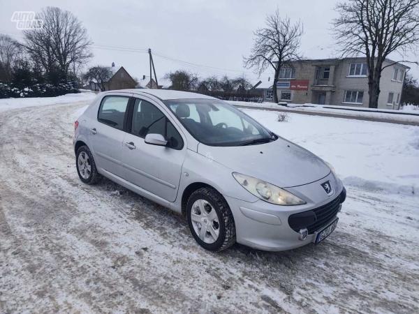 Grey Peugeot 307 2006 in Raseiniai, with an engine capacity of 1.60 L and mileage of 100 thousand km for 1050 €, photo 1 on AUTOMOTO.COM.LV
