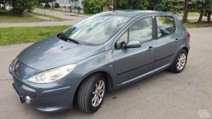 Pelēks Peugeot 307 2006 Panevēža, ar dzinēja tilpumu 1.40 L un nobraukumu 179 tūkst. km par 1250 €, foto  vietnē AUTOMOTO.COM.LV