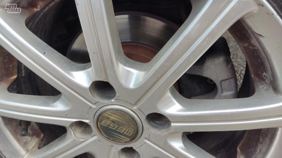 Pelēks Peugeot 307 2006 Panevēža, ar dzinēja tilpumu 1.40 L un nobraukumu 179 tūkst. km par 1250 €, foto 13 vietnē AUTOMOTO.COM.LV