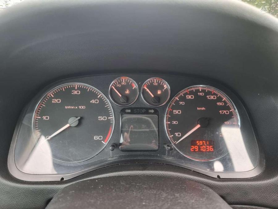 Pelēks Peugeot 307 2006 Kauņa, ar dzinēja tilpumu 1.56 L un nobraukumu 290 tūkst. km par 830 €, foto 14 vietnē AUTOMOTO.COM.LV