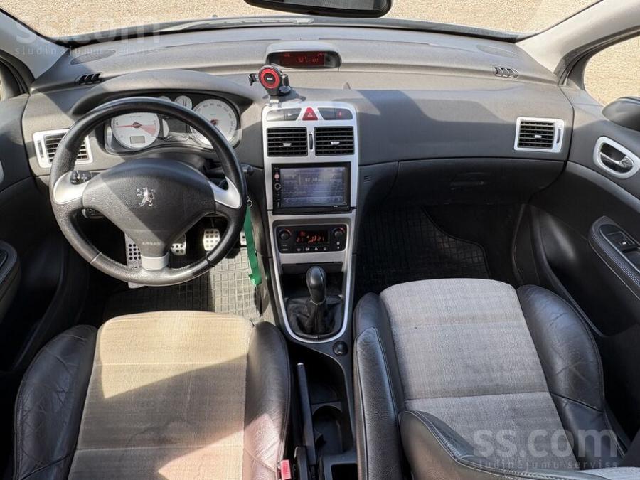 Серый Пежо 307 2006 в Даугавпилс, объемом двигателя 1.60 л и пробегом 254 тыс. км за 799 €, фото 14 на AUTOMOTO.COM.LV