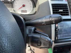 Pelēks Peugeot 307 2006 Daugavpils, ar dzinēja tilpumu 1.60 L un nobraukumu 254 tūkst. km par 799 €, foto 15 vietnē AUTOMOTO.COM.LV