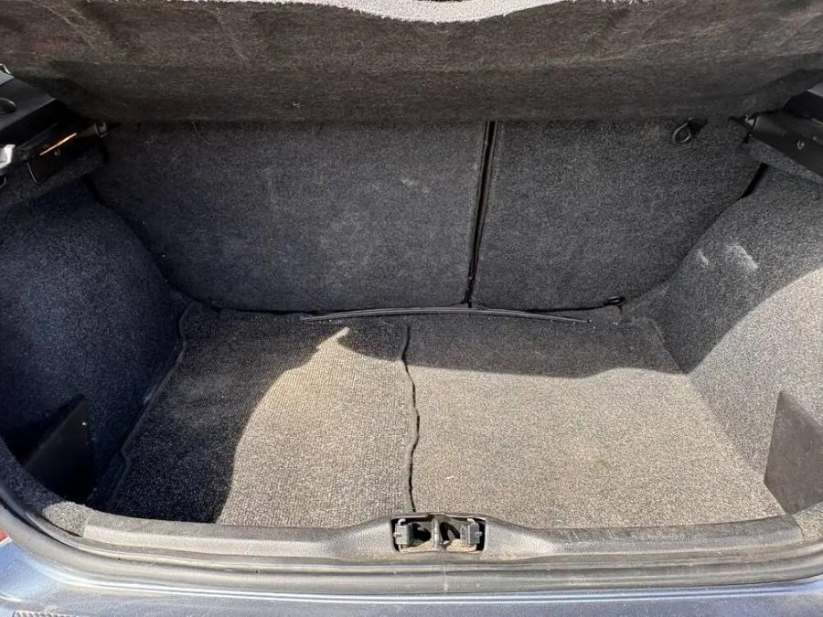 Pelēks Peugeot 307 2006 Daugavpils, ar dzinēja tilpumu 1.60 L un nobraukumu 254 tūkst. km par 799 €, foto 25 vietnē AUTOMOTO.COM.LV