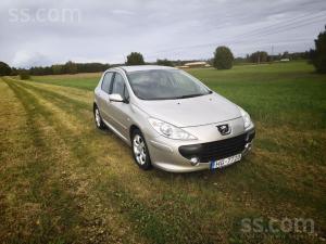 Pelēks Peugeot 307 2006 Rīga, ar dzinēja tilpumu 1.60 L un nobraukumu 160 tūkst. km par 1600 €, foto  vietnē AUTOMOTO.COM.LV