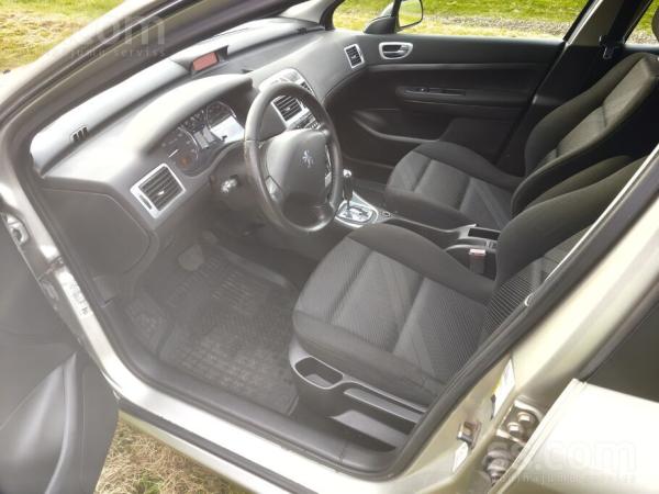 Grey Peugeot 307 2006 in Riga, with an engine capacity of 1.60 L and mileage of 160 thousand km for 1600 €, photo 7 on AUTOMOTO.COM.LV