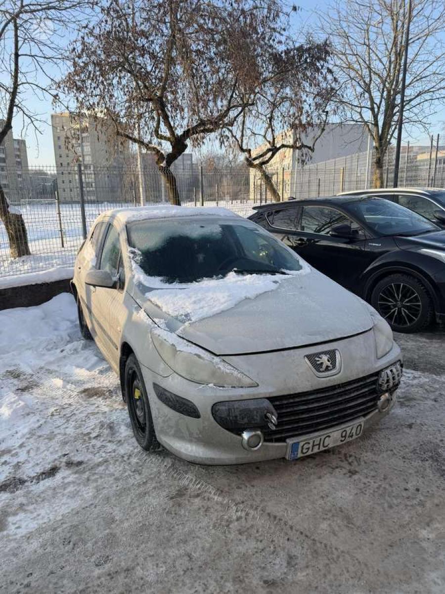 Серый Пежо 307 2007 в Каунас, объемом двигателя 1.56 л и пробегом 235 тыс. км за 399 €, фото 3 на AUTOMOTO.COM.LV