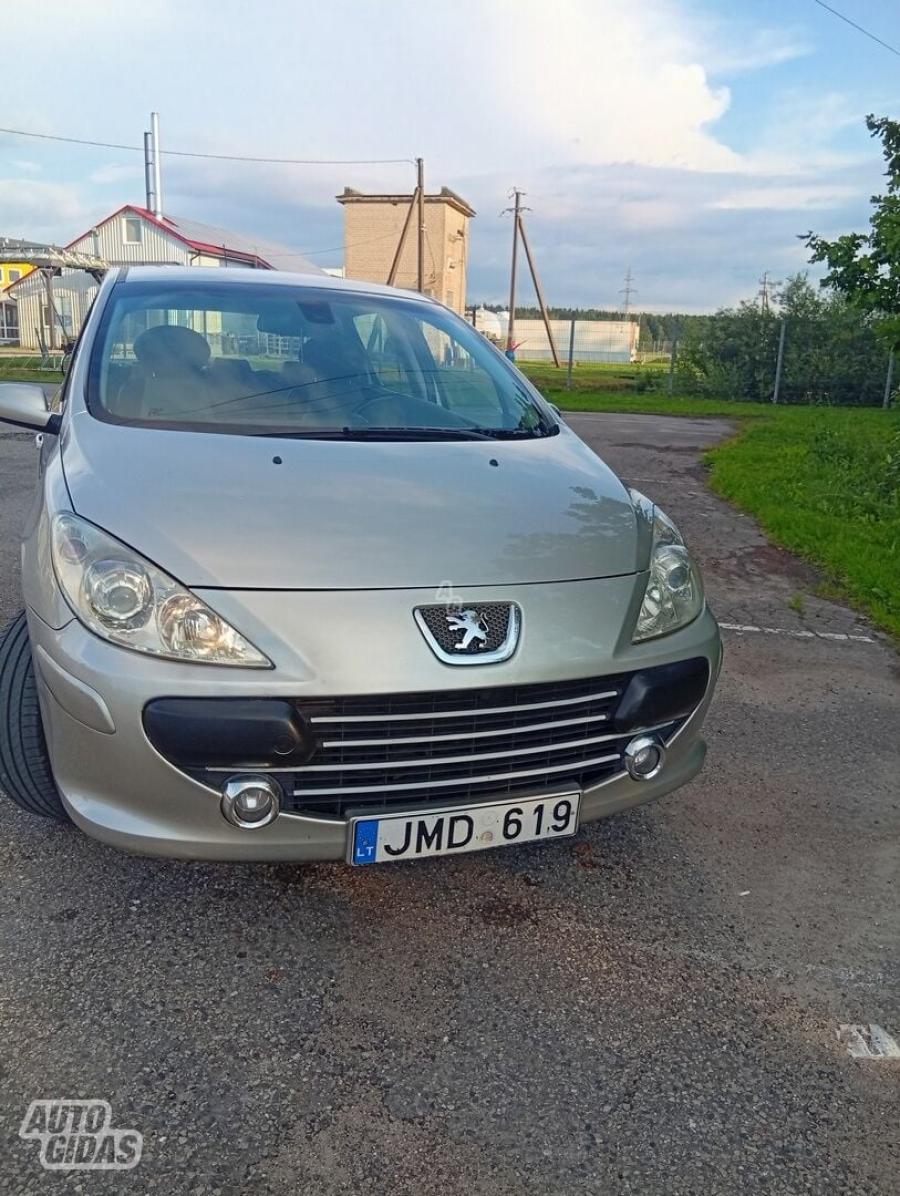 Grey Peugeot 307 2007 in Silale, with an engine capacity of 1.60 L and mileage of 307 thousand km for 1650 €, photo 4 on AUTOMOTO.COM.LV