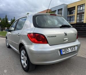 Grey Peugeot 307 2007 in Vilnius, with an engine capacity of 1.59 L and mileage of 156 thousand km for 1950 €, photo 7 on AUTOMOTO.COM.LV