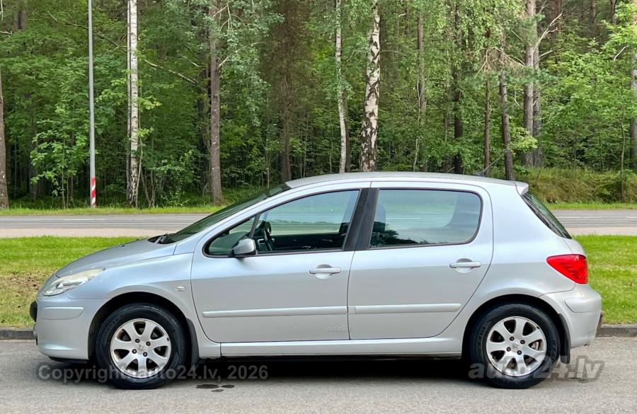 Серый Пежо 307 2007 в Таллин, объемом двигателя 1.60 л и пробегом 104 тыс. км за 1390 €, фото 5 на AUTOMOTO.COM.LV