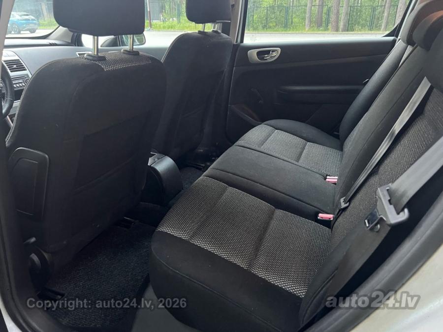 Серый Пежо 307 2007 в Таллин, объемом двигателя 1.60 л и пробегом 104 тыс. км за 1390 €, фото 10 на AUTOMOTO.COM.LV