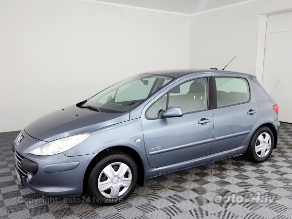 Grey Peugeot 307 2007 in Tallinn, with an engine capacity of 1.60 L and mileage of 295 thousand km for 999 €, photo 3 on AUTOMOTO.COM.LV