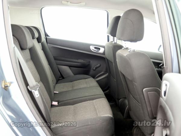 Grey Peugeot 307 2007 in Tallinn, with an engine capacity of 1.60 L and mileage of 295 thousand km for 999 €, photo 8 on AUTOMOTO.COM.LV