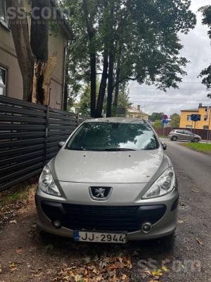 Grey Peugeot 307 2007 in Riga, with an engine capacity of 1.60 L and mileage of 440 thousand km for 700 €, photo  on AUTOMOTO.COM.LV