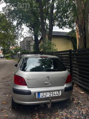 Серый Пежо 307 2007 в Рига, объемом двигателя 1.60 л и пробегом 440 тыс. км за 700 €, фото 4 на AUTOMOTO.COM.LV