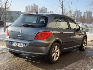 Grey Peugeot 307 2008 in Vilnius, with an engine capacity of 1.59 L and mileage of 254 thousand km for 950 €, photo 4 on AUTOMOTO.COM.LV