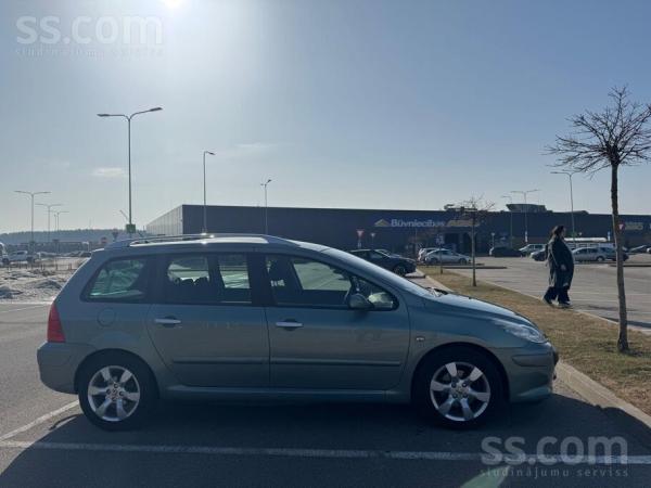 Grey Peugeot 307 2007 in Riga, with an engine capacity of 1.60 L and mileage of 245 thousand km for 2750 €, photo 9 on AUTOMOTO.COM.LV