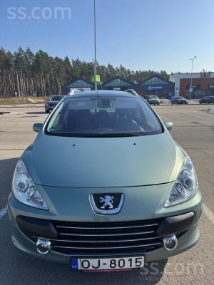 Pelēks Peugeot 307 2007 Rīga, ar dzinēja tilpumu 1.60 L un nobraukumu 245 tūkst. km par 2750 €, foto 10 vietnē AUTOMOTO.COM.LV