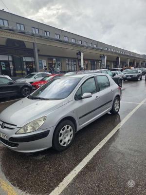 Pelēks Peugeot 307 2001 Kauņa, ar dzinēja tilpumu 1.59 L un nobraukumu 294 tūkst. km par 800 €, foto 5 vietnē AUTOMOTO.COM.LV