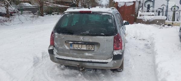 Grey Peugeot 307 2002 in Vilnius, with an engine capacity of 2.00 L and mileage of 230 thousand km for 350 €, photo 6 on AUTOMOTO.COM.LV
