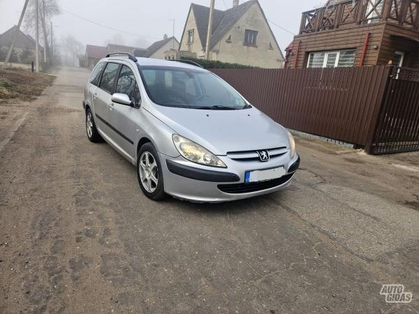 Pelēks Peugeot 307 2002 Vilkaviškis, ar dzinēja tilpumu 2.00 L un nobraukumu 2 tūkst. km par 670 €, foto 1 vietnē AUTOMOTO.COM.LV