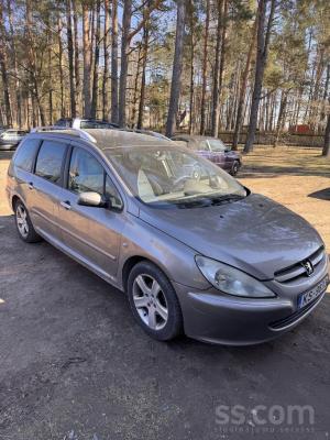 Pelēks Peugeot 307 2002 Rīga, ar dzinēja tilpumu 2.00 L un nobraukumu 400 tūkst. km par 625 €, foto  vietnē AUTOMOTO.COM.LV