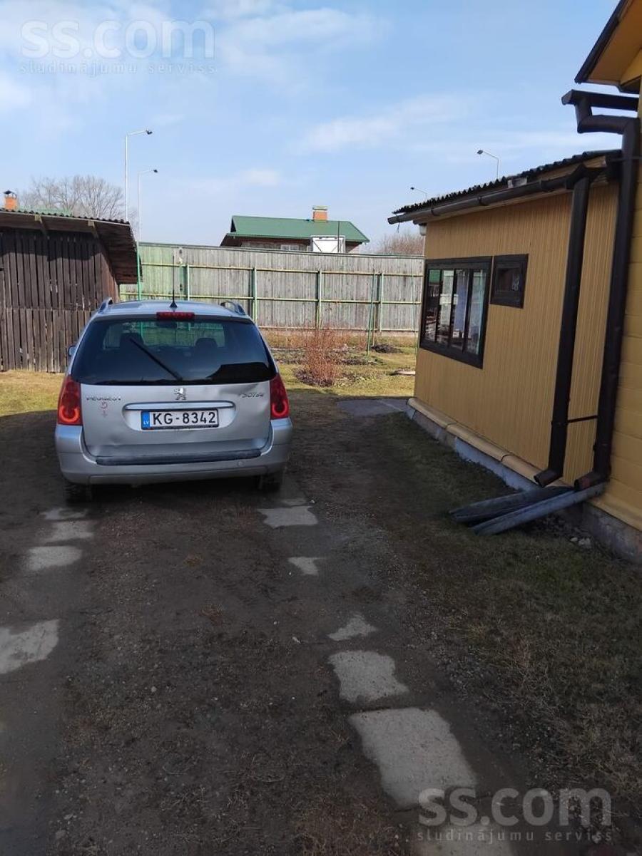 Pelēks Peugeot 307 2002 Valmiera, ar dzinēja tilpumu 2.00 L un nobraukumu 248 tūkst. km par 770 €, foto 4 vietnē AUTOMOTO.COM.LV