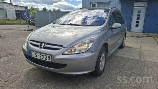 Pelēks Peugeot 307 2002 Daugavpils, ar dzinēja tilpumu 2.00 L un nobraukumu 268 tūkst. km par 1150 €, foto 3 vietnē AUTOMOTO.COM.LV