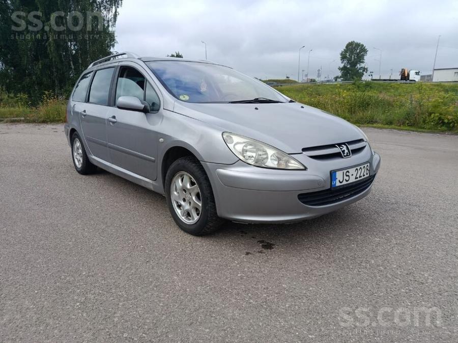 Grey Peugeot 307 2002 in Daugavpils, with an engine capacity of 2.00 L and mileage of 268 thousand km for 1050 €, photo 1 on AUTOMOTO.COM.LV