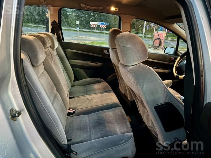 Серый Пежо 307 2002 в Даугавпилс, объемом двигателя 2.00 л и пробегом 323 тыс. км за 1090 €, фото 12 на AUTOMOTO.COM.LV