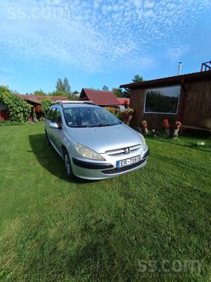 Grey Peugeot 307 2003 in Balvi, with an engine capacity of 1.60 L and mileage of 336 thousand km for 650 €, photo 1 on AUTOMOTO.COM.LV