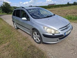 Grey Peugeot 307 2003 in Kaunas, with an engine capacity of 2.00 L and mileage of 372 thousand km for 600 €, photo 4 on AUTOMOTO.COM.LV