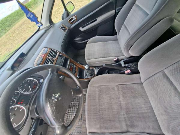 Grey Peugeot 307 2003 in Kaunas, with an engine capacity of 2.00 L and mileage of 372 thousand km for 600 €, photo 9 on AUTOMOTO.COM.LV
