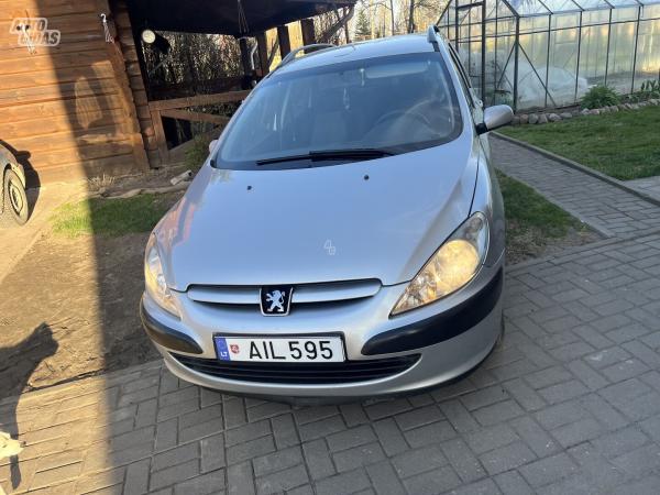 Pelēks Peugeot 307 2004 Šauļi, ar dzinēja tilpumu 1.60 L un nobraukumu 400 tūkst. km par 1300 €, foto 2 vietnē AUTOMOTO.COM.LV
