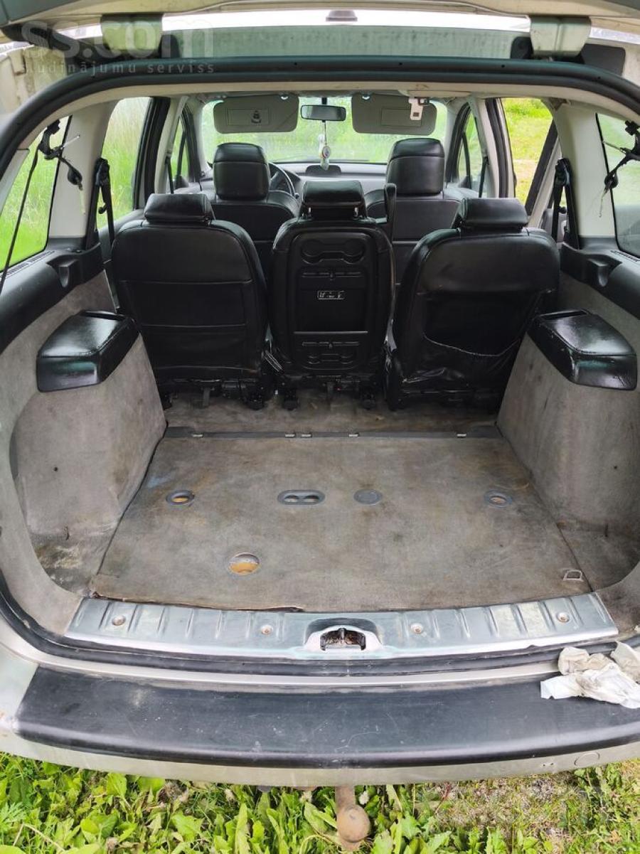 Pelēks Peugeot 307 2004 Rīga, ar dzinēja tilpumu 1.90 L un nobraukumu 0 tūkst. km par 1000 €, foto 6 vietnē AUTOMOTO.COM.LV