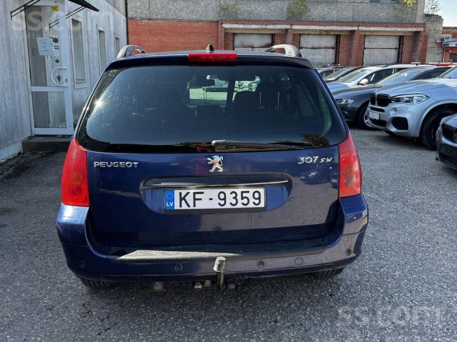 Grey Peugeot 307 2004 in Daugavpils, with an engine capacity of 2.00 L and mileage of 0 thousand km for 1390 €, photo 6 on AUTOMOTO.COM.LV