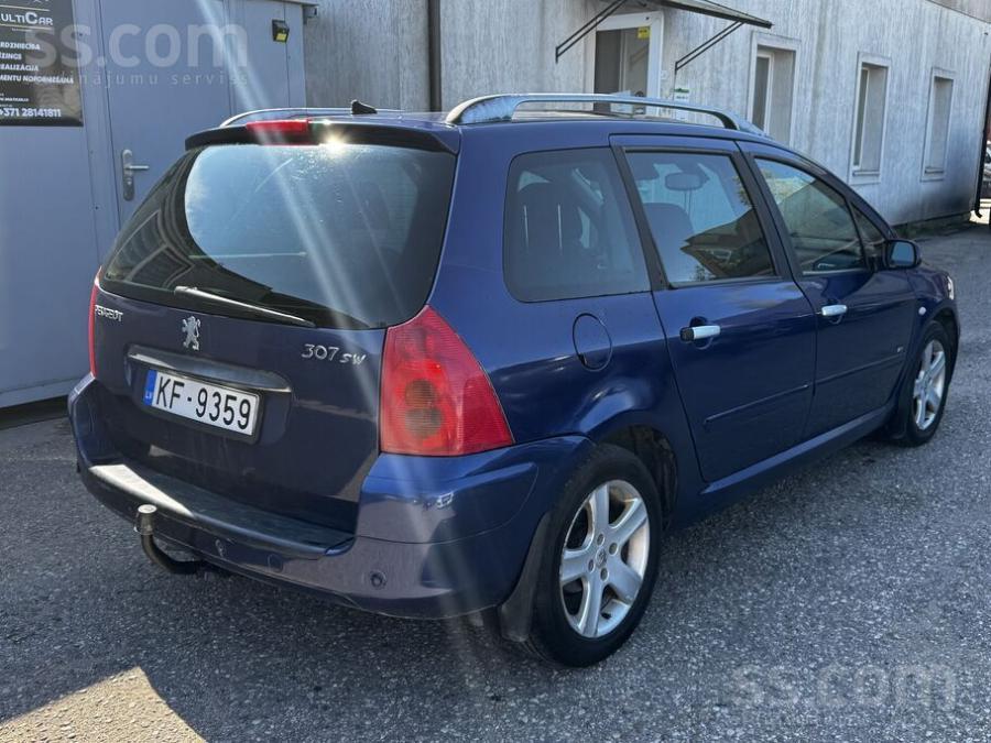 Grey Peugeot 307 2004 in Daugavpils, with an engine capacity of 2.00 L and mileage of 0 thousand km for 1390 €, photo 7 on AUTOMOTO.COM.LV