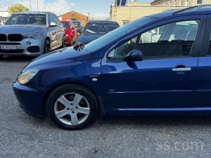 Grey Peugeot 307 2004 in Daugavpils, with an engine capacity of 2.00 L and mileage of 0 thousand km for 1390 €, photo 8 on AUTOMOTO.COM.LV