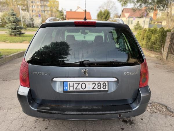 Grey Peugeot 307 2005 in Kaunas, with an engine capacity of 2.00 L and mileage of 327 thousand km for 1100 €, photo 6 on AUTOMOTO.COM.LV