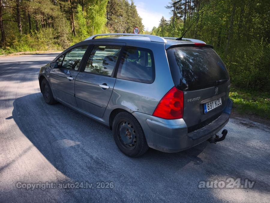 Grey Peugeot 307 2005 in Tallinn, with an engine capacity of 1.60 L and mileage of 358 thousand km for 1250 €, photo 5 on AUTOMOTO.COM.LV