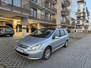 Pelēks Peugeot 307 2005 Viļņa, ar dzinēja tilpumu 1.60 L un nobraukumu 303 tūkst. km par 1500 €, foto 4 vietnē AUTOMOTO.COM.LV